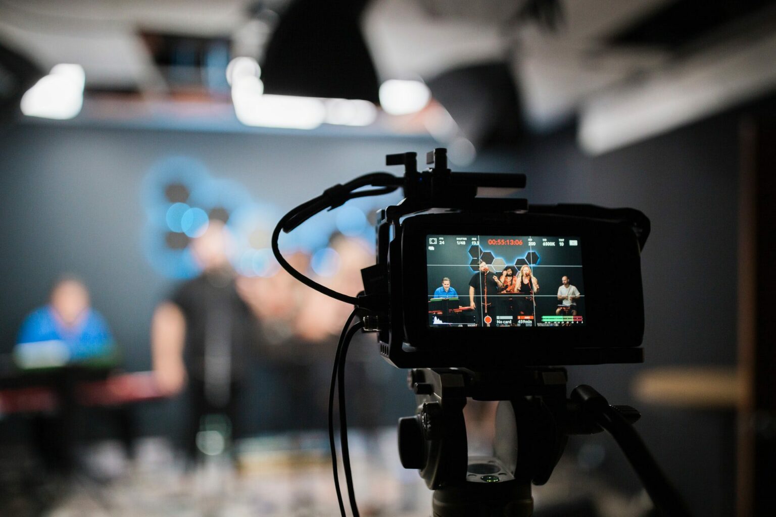 13 Live Stream Content Ideas for Small Businesses - TheBiz